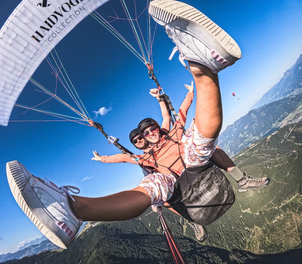 Paragliding near Leogang Fieberbrunn, Pinzgau - Falken Air tandem flight